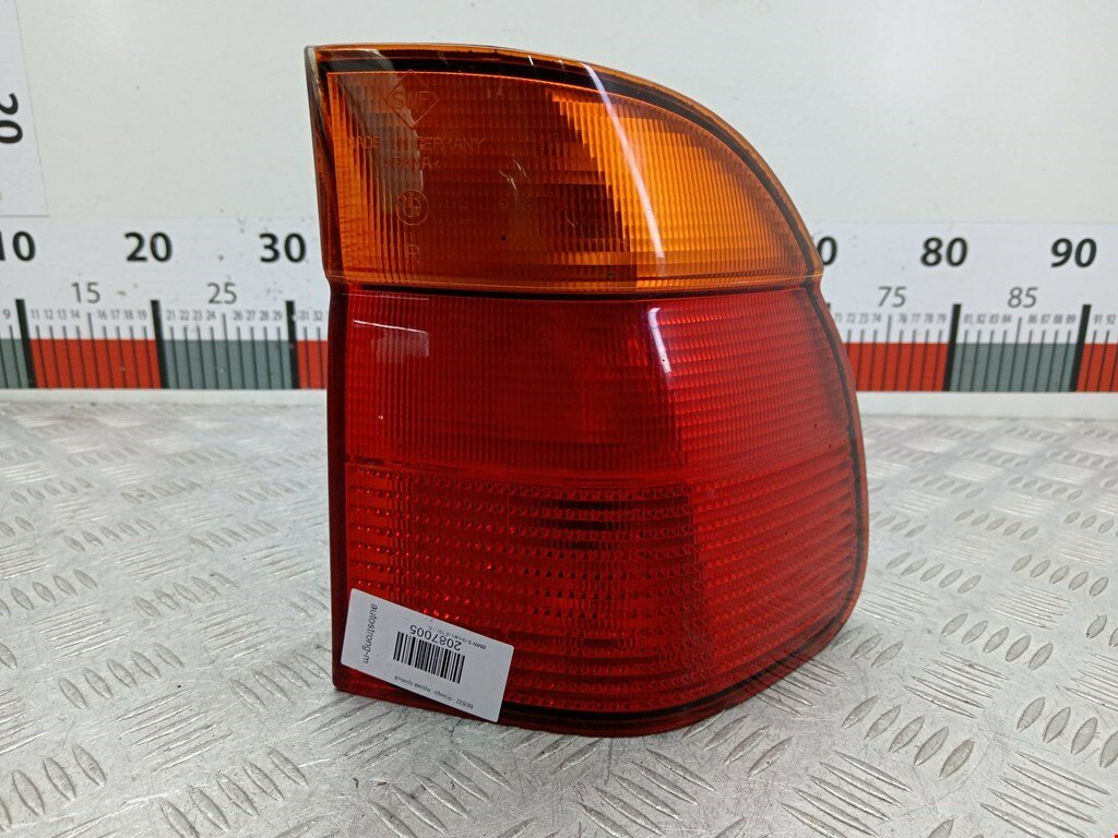 Фонарь задний правый BMW 5-Series (E39) 63218371328 арт. 2087005