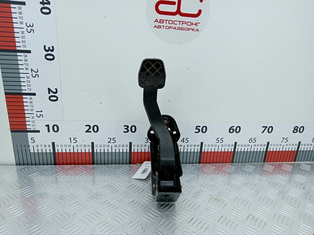 Педаль сцепления Volkswagen Polo 4 6Q1721059R арт. 1747852