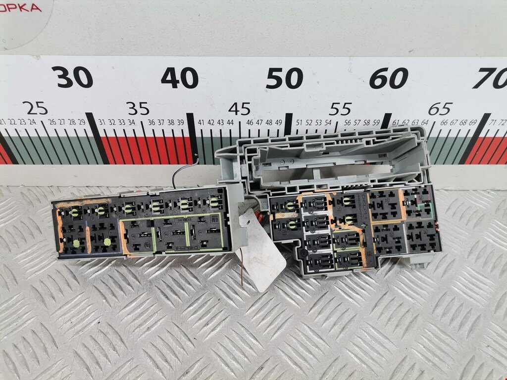 Блок реле Opel Meriva A 24437030 арт. 1452270