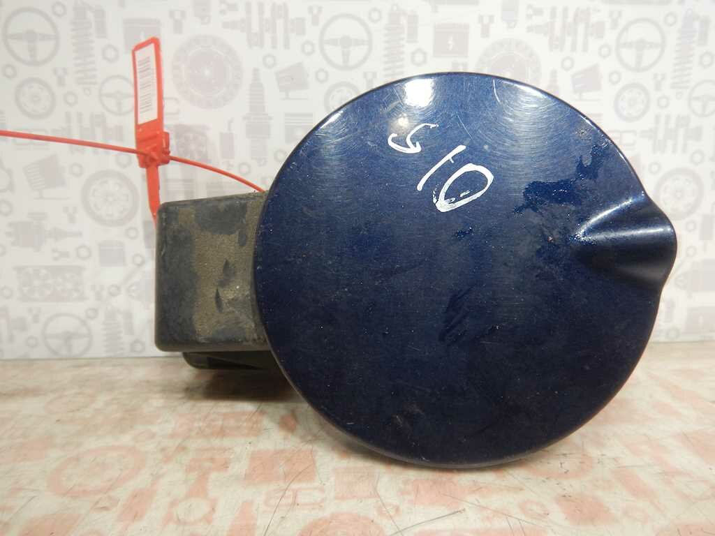 Лючок бензобака Chrysler Pacifica 1 04719704AF арт. 361766