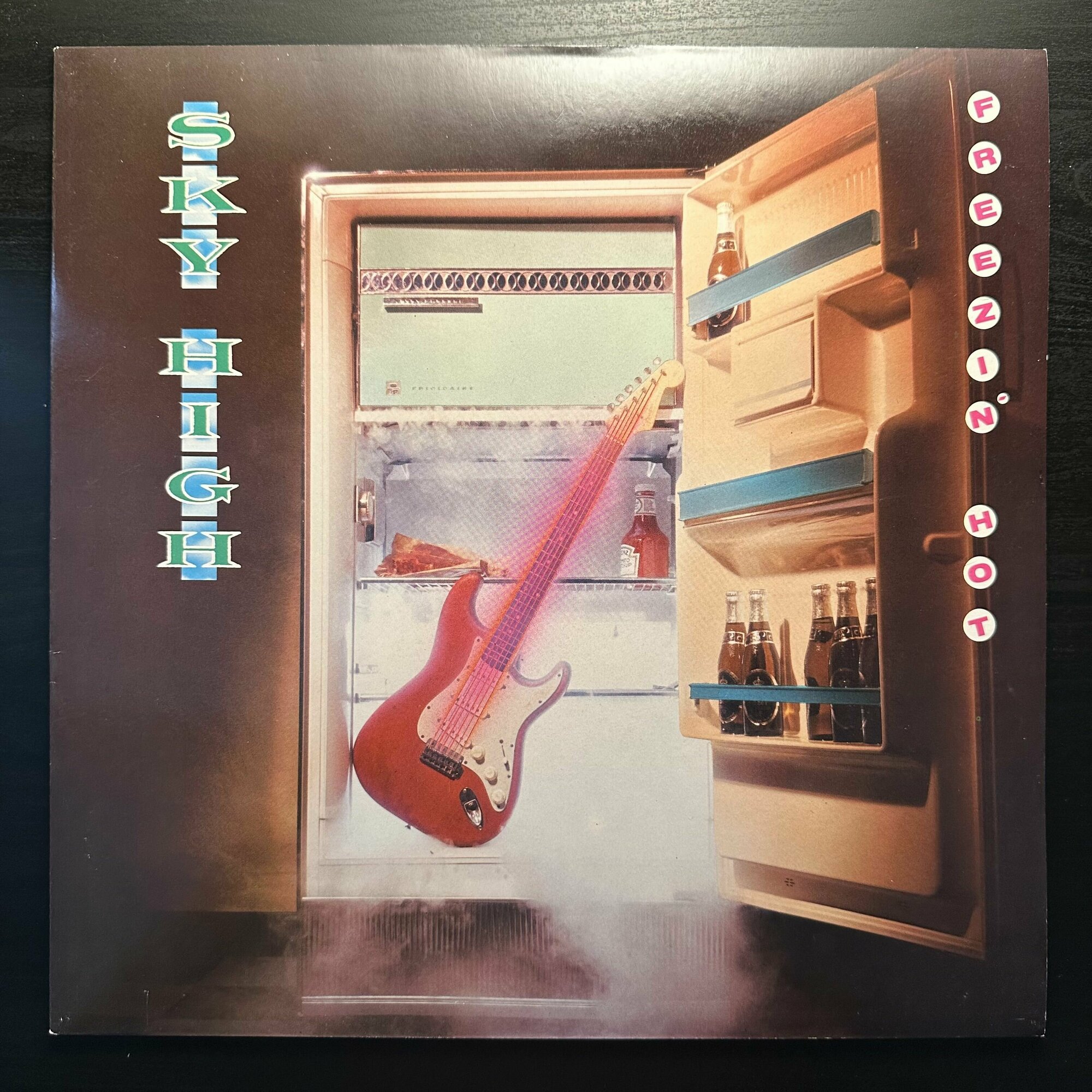 Виниловая пластинка Sky High Freezin' Hot (Скандинавия 1985г.)