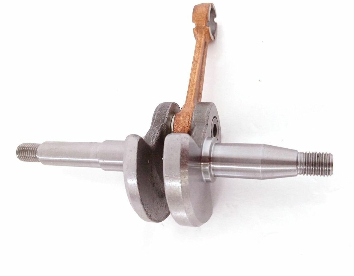 Коленвал для бензопилы 25см3, 2500 Carver RSG225, RSG25-12K; Sturm GC9912; Huter BS25; Champion 125T; Patriot 2512 (L-122мм)