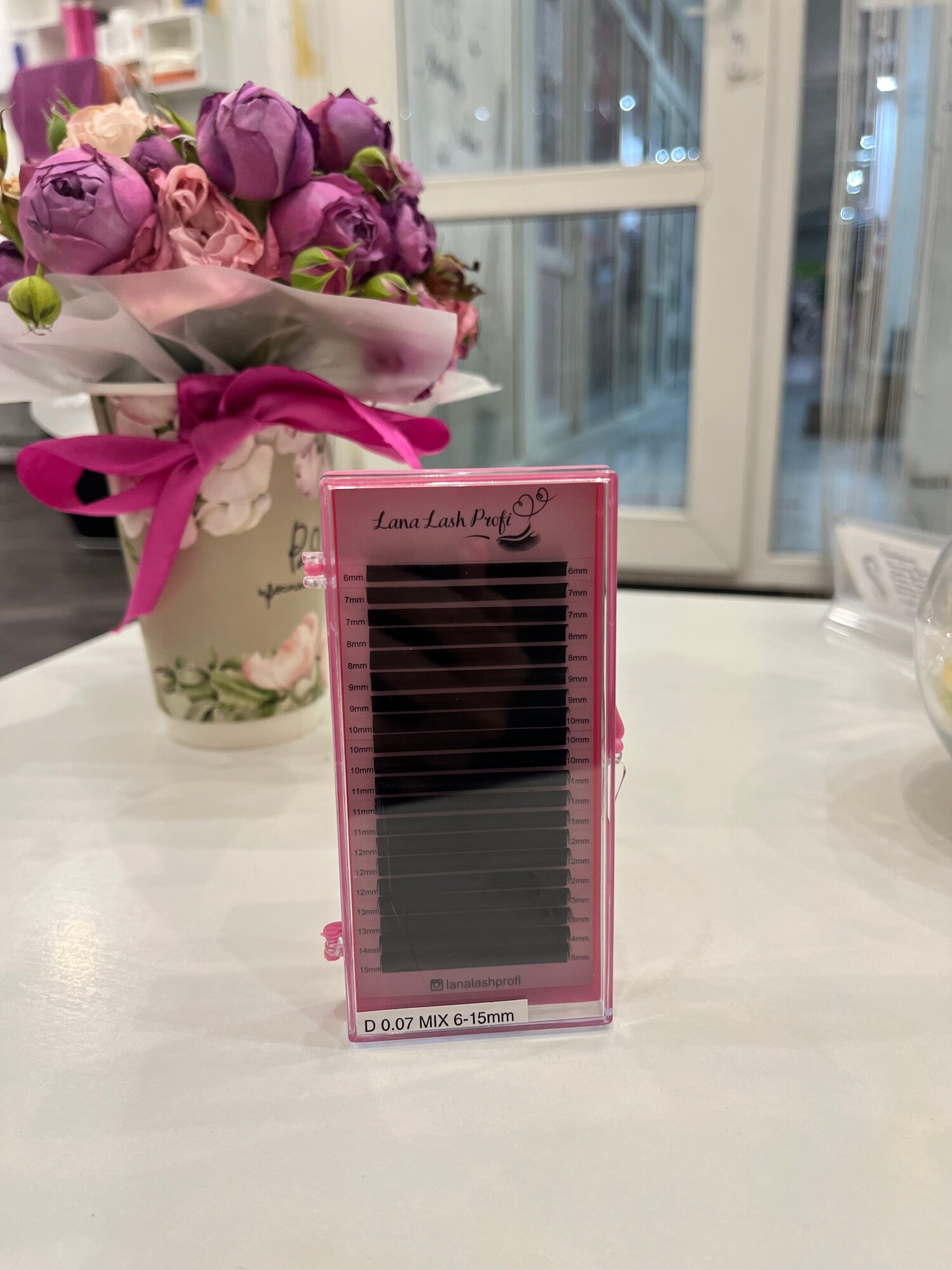 Ресницы для наращивания LanaLashProfi, длина от 6 до 15мм, толщина 0,07мм, изгиб D