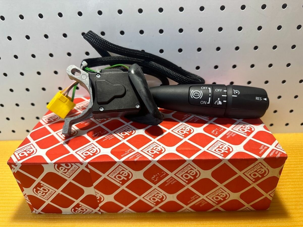 Переключатель круиз-контроля DAF105XF106XF рулевой колонки правый (ДАФ)