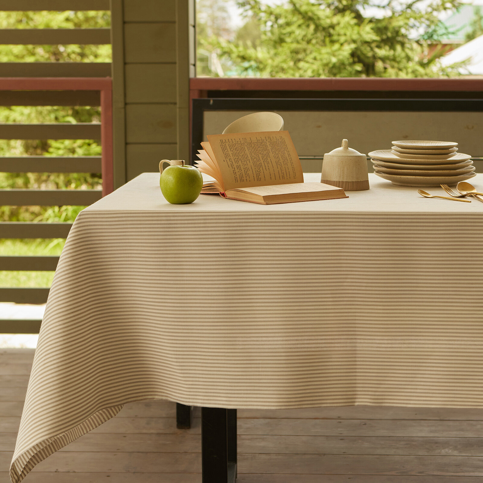 Скатерть на стол SL HOME "Direction" размер 110×140 см, прямоугольная, 100% лён