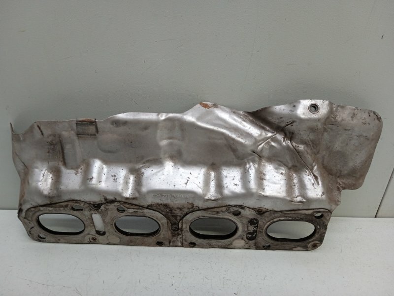 Б/У выпускного коллектора, тепловой экран, Мерседес-Бенц W176, Mercedes Benz C117 CLA 2013-2019 Mercedes Benz GLA-Class X156 ...