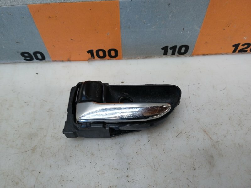 Б/У Субару Легаси 3 Ручка двери внутренняя Subaru Legacy 1999 3, BH9 Лев. 299060 SUBARU арт. 61051AE01AML