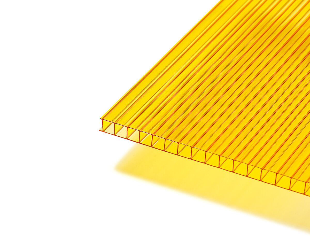 Сотовый поликарбонат 4 желтый 70% Практичный 2100*12000 Полигаль-Восток