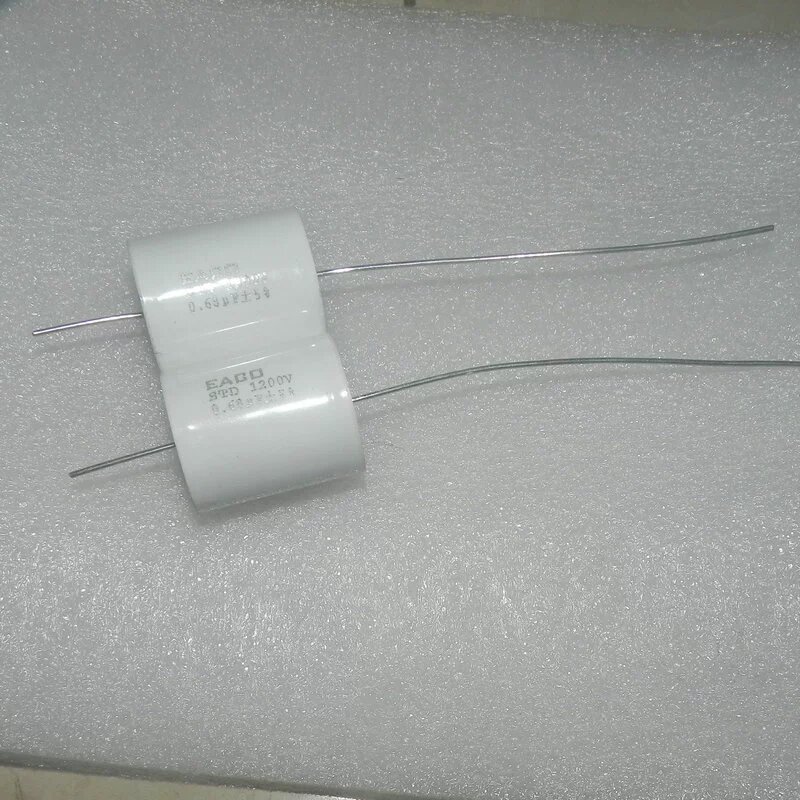 EACO STD Серия 1200V0.68UF ±5% Вертикальные поглощающие конденсаторы MKP для защиты IGBT
