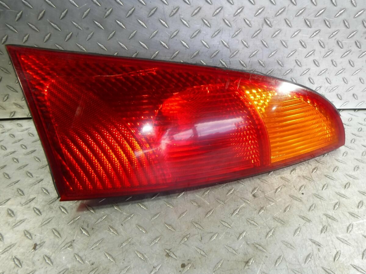 Фонарь задний левый Ford Focus I (1998—2004) 1214223