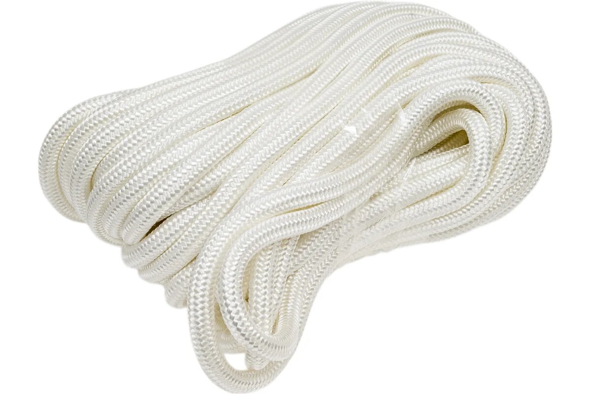 ООО Оптхозторг Шнур плетеный полиамидный 10 мм 20 м белый 01810202