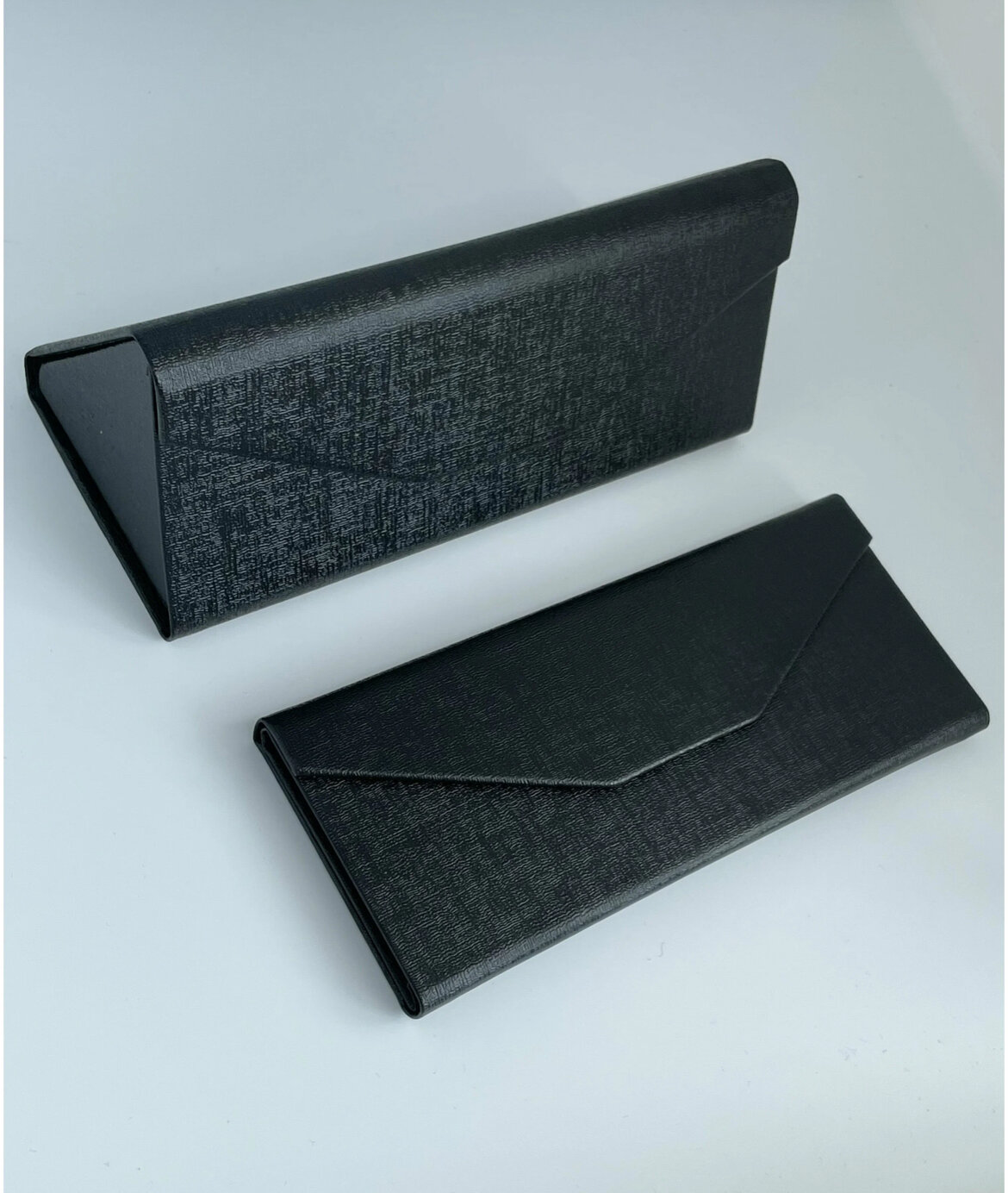 Складной футляр для очков черный