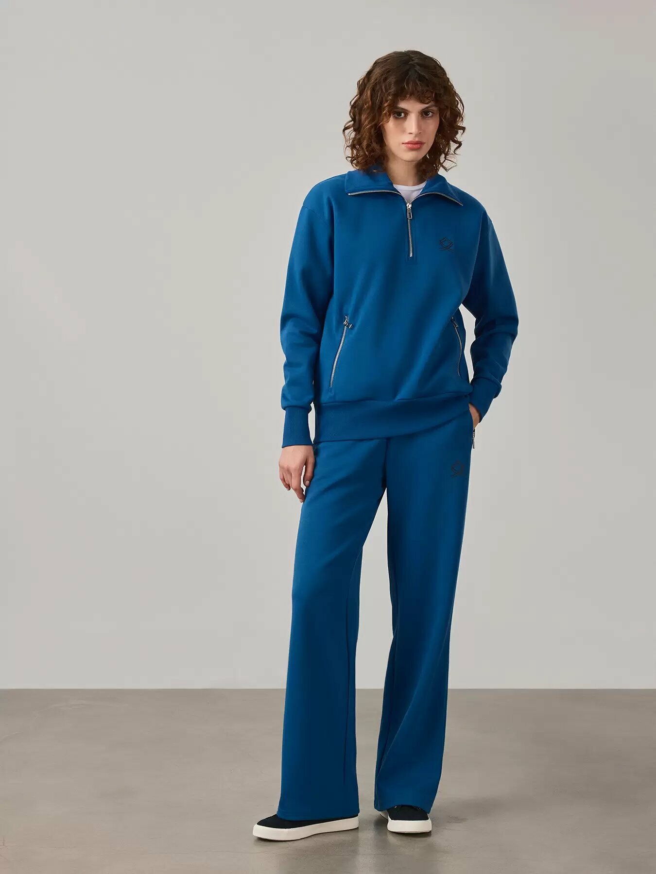 Брюки спортивные