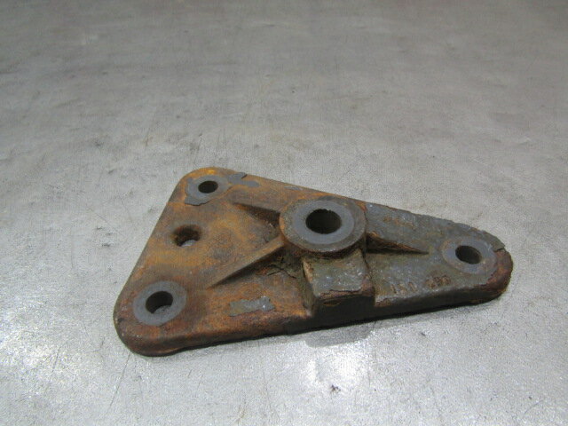 Кронштейн стойки переднего стабилизатора Renаult Premium