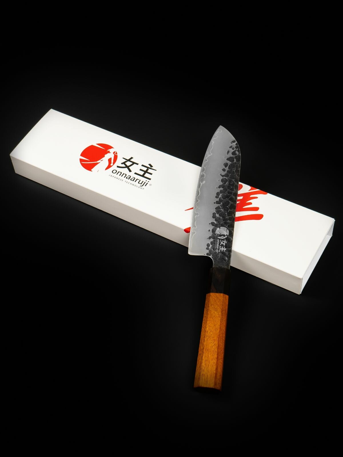 Кухонный шеф нож Сантоку. 18 см. Onnaaruji. Поварской. Профессиональный. Hayabusa Series