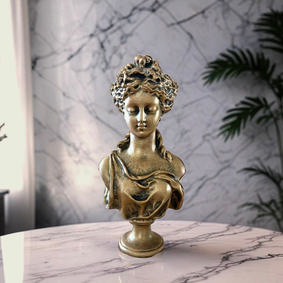 Фигурка "Бюст девушки" H-22 W-7 L-23 см; литьевой мрамор; Цвет: Бронза