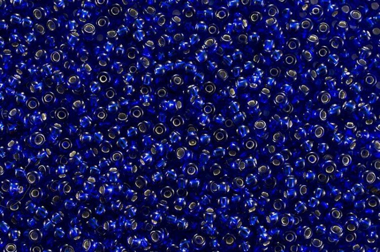 Бисер чешский PRECIOSA круглый 10/0 67300 синий, серебряная линия внутри, 1 сорт, 50г