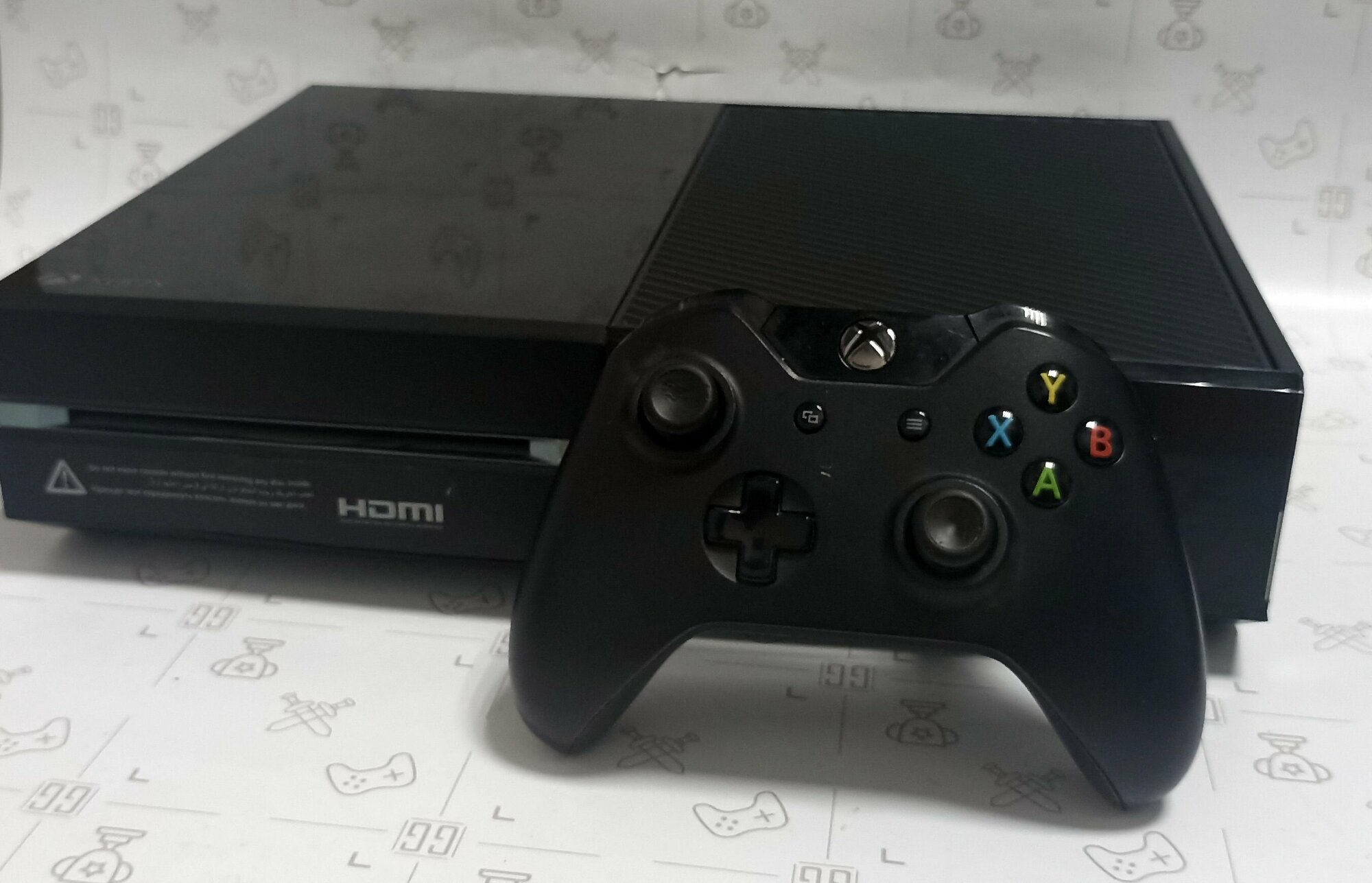 Игровая приставка Xbox One 500 Gb