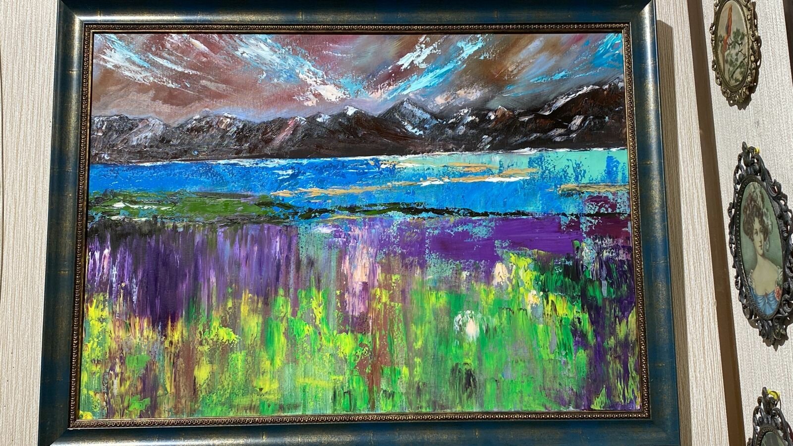 Картина в раме. Миляева Нина "Лавандовое поле", холст, масло, 50x70. Авторская живопись.