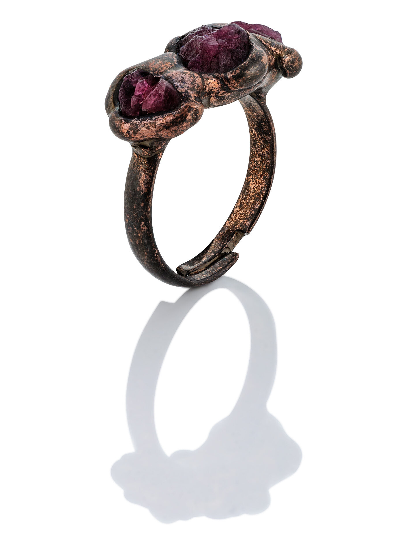 Кольцо, гранат