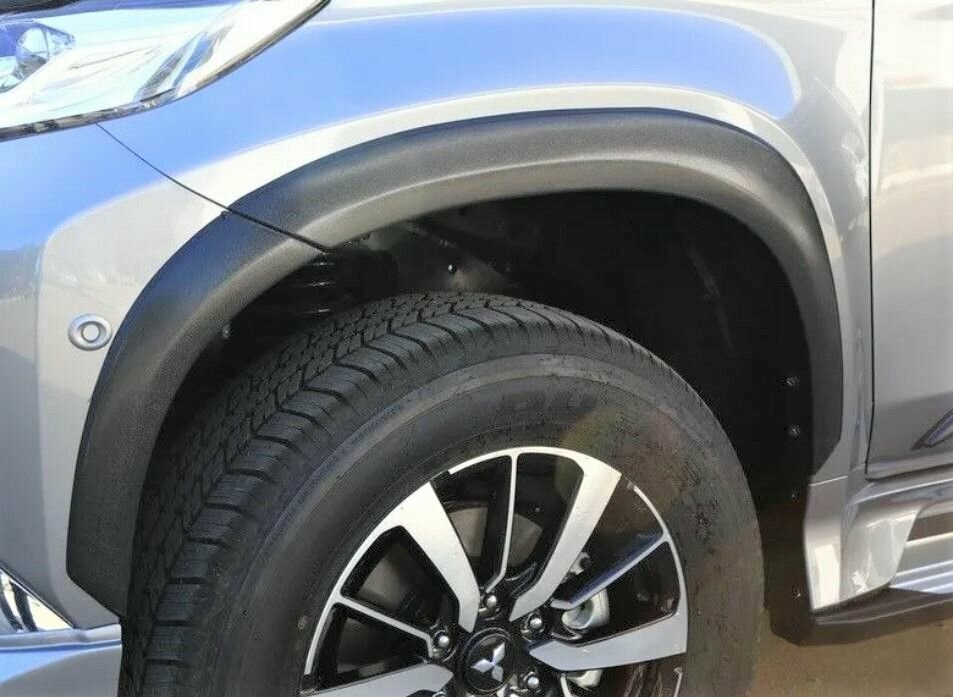Расширители арок для Mitsubishi Pajero Sport 3 2015-