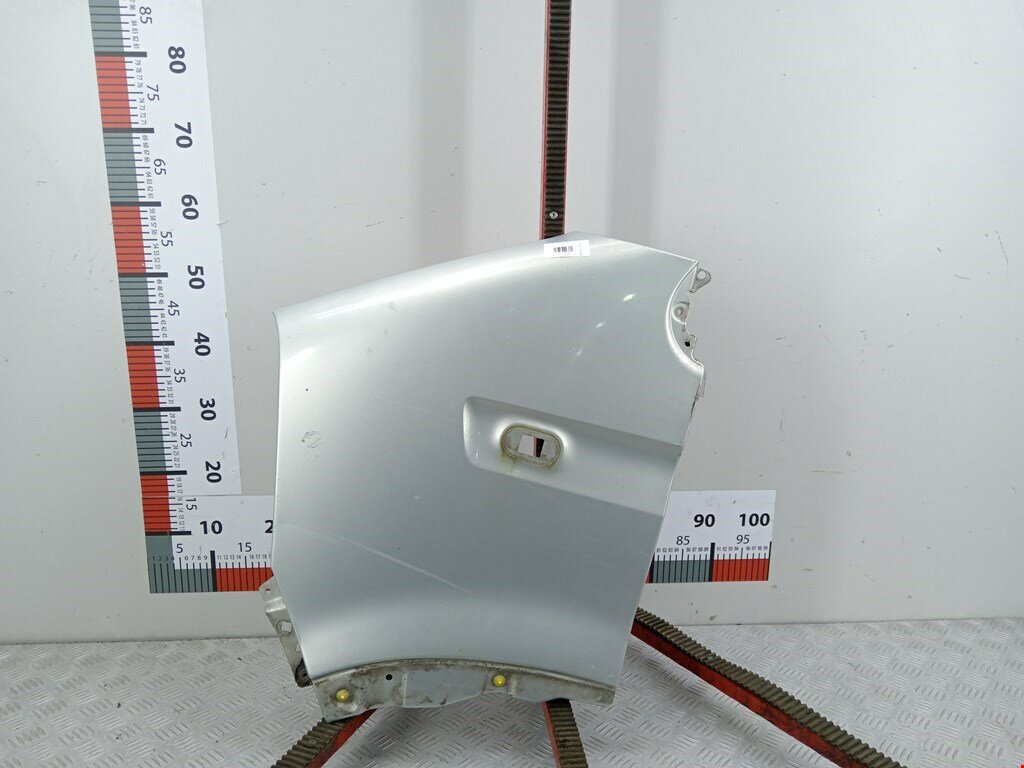 Крыло переднее левое Nissan Interstar 6311300QAG арт. 2077935