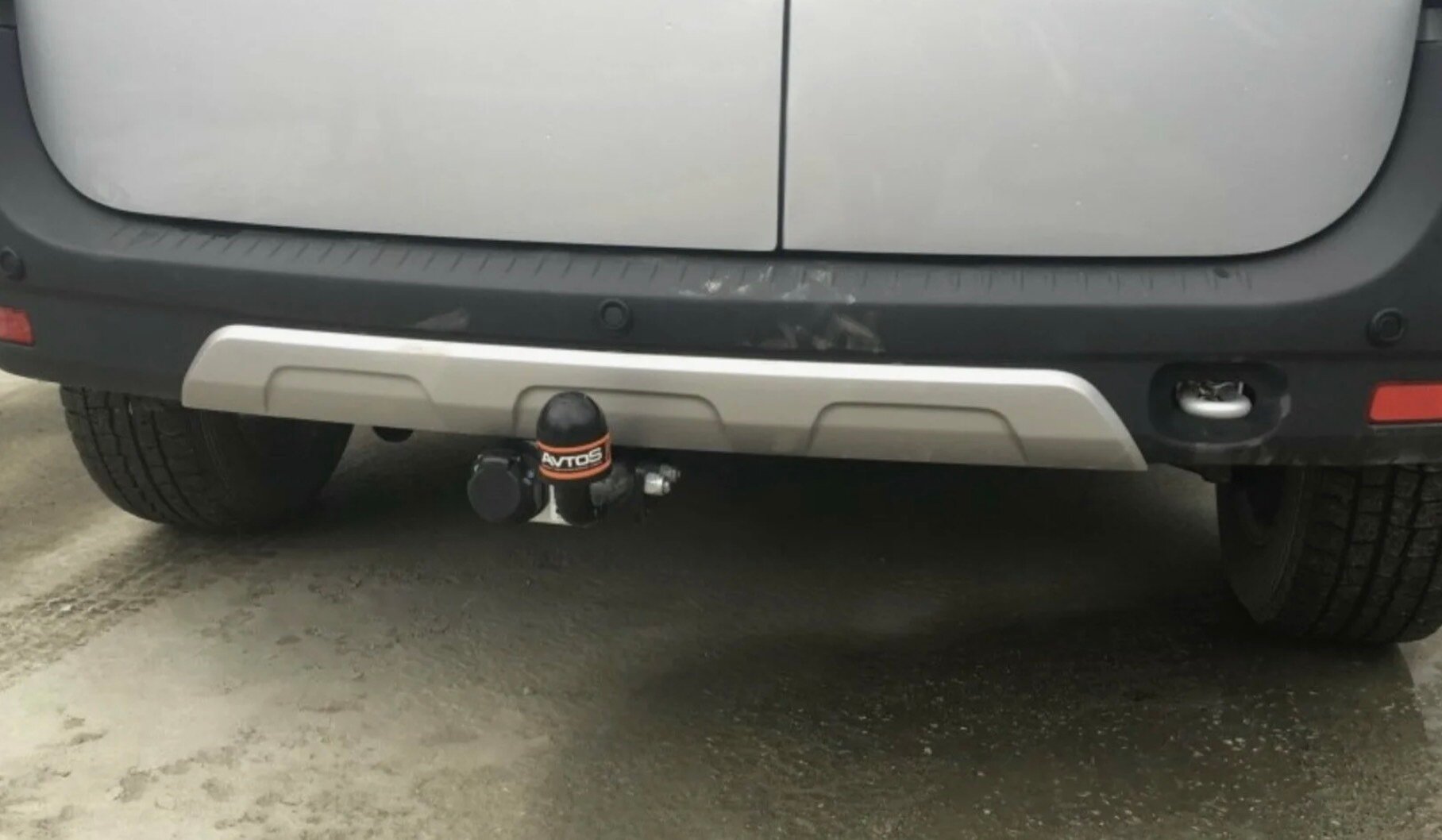 Фаркоп AvtoS для Лада Ларгус, 2012- с универсальной электрикой и сертификатом в комплекте, арт.(RN 03+electr)