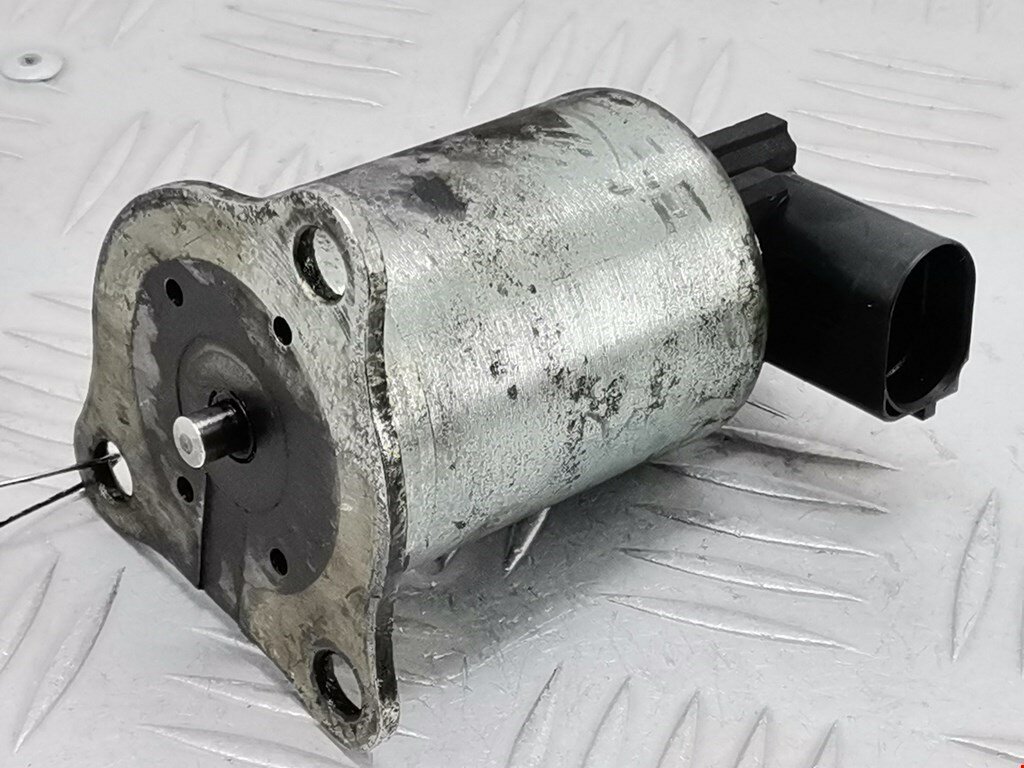 Клапан ЕГР EGR Renault Scenic 2 147105300R арт. 1646301