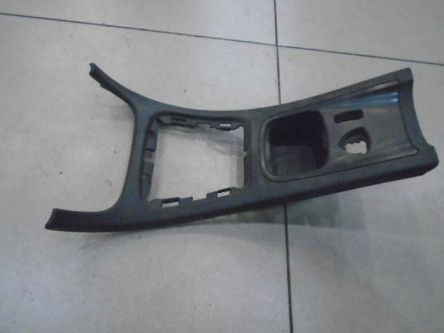 Накладка консоли КПП от Renault Laguna 2 2001-2008
