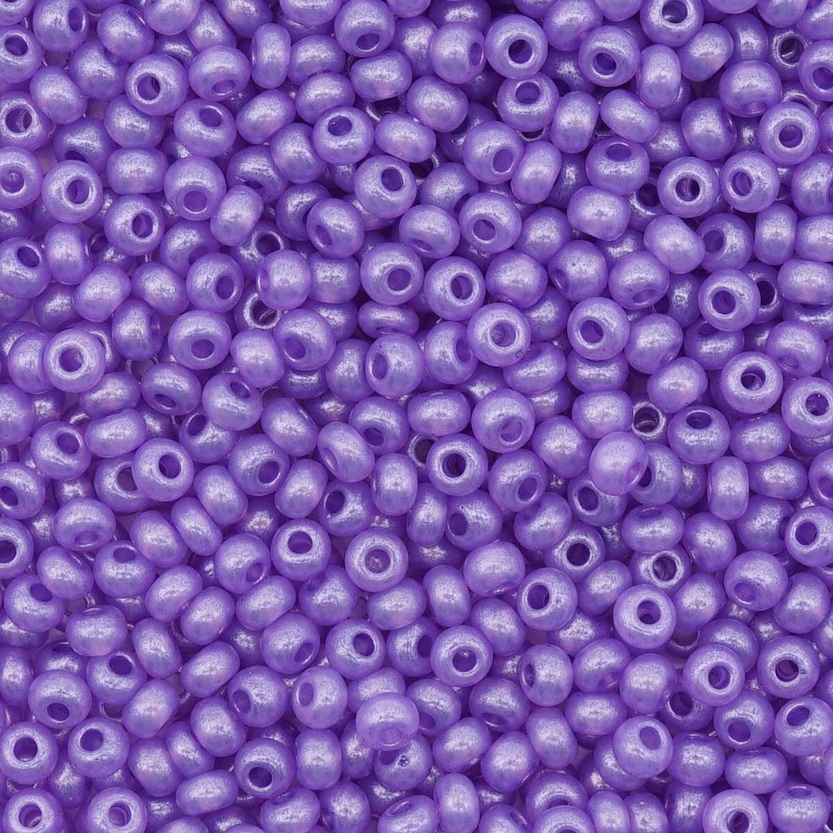 Бисер Preciosa 10/0 (2,3 мм), алебастр с цветным покрытием, 50 г, цвет № 17928