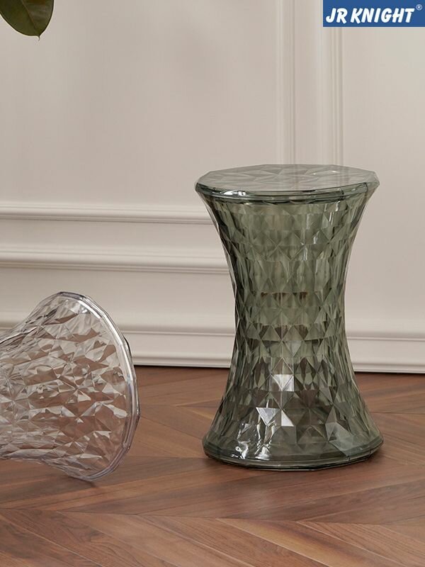 Пластиковый табурет с креативным геометрическим дизайном, 31x47 см