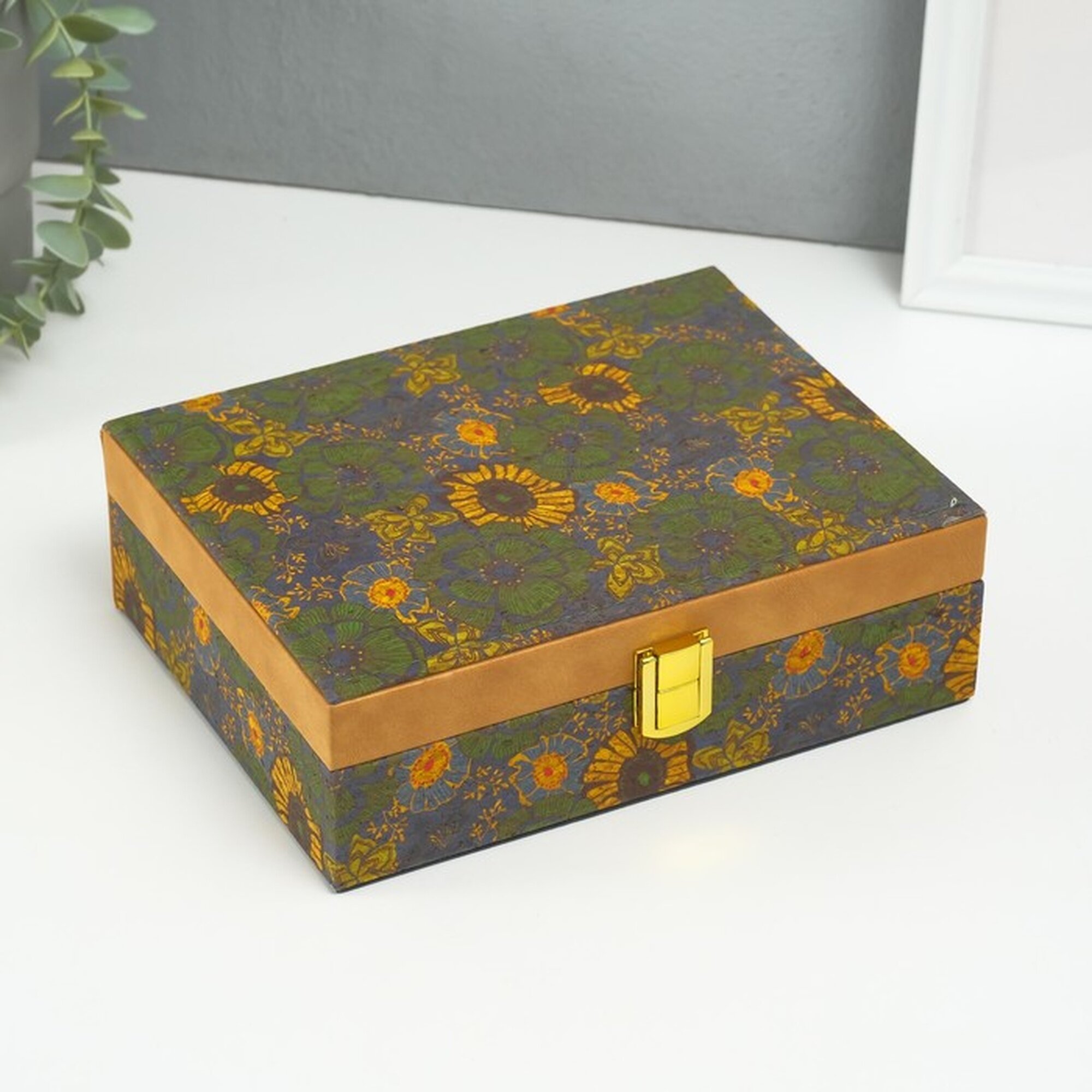 Шкатулка для украшений «Подсолнухи», искусственная кожа, с замком, 16.5×21.5×7 см