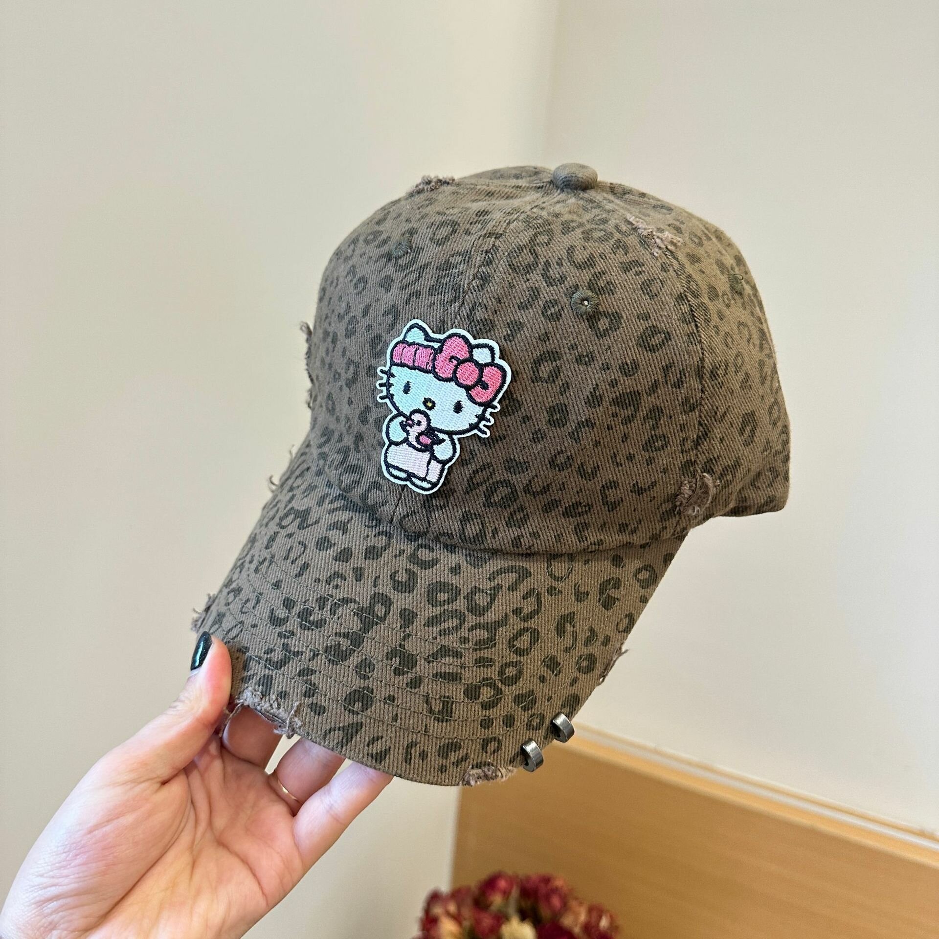 Бейсболка kt cat, леопардовый узор, женская, коричневая