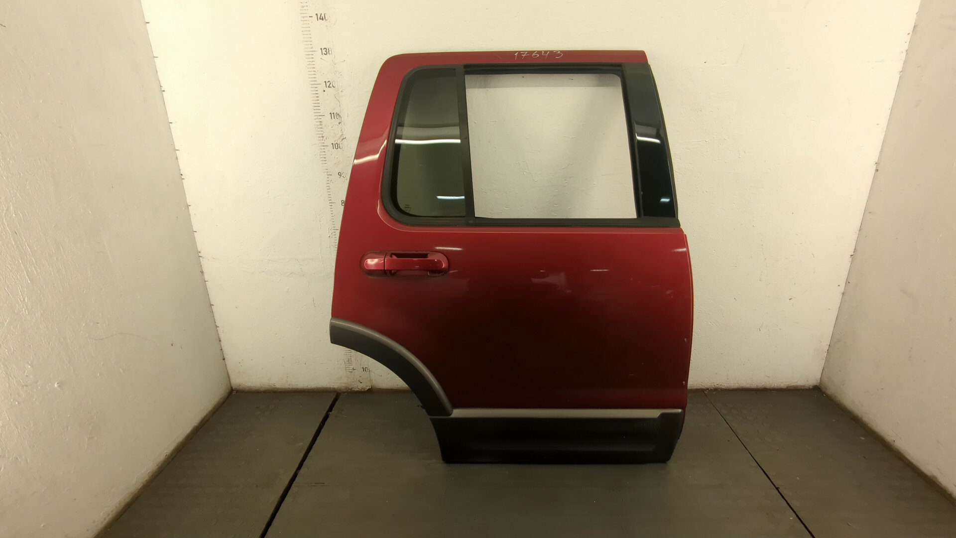 Дверь боковая (легковая) правая задняя Ford Explorer Б/У