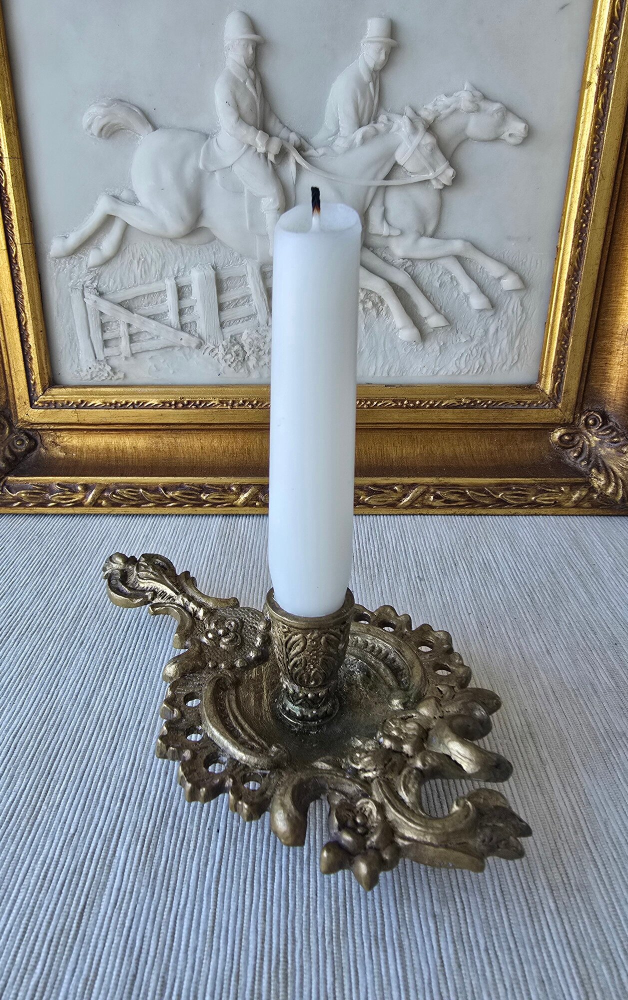 Антикварный подсвечник