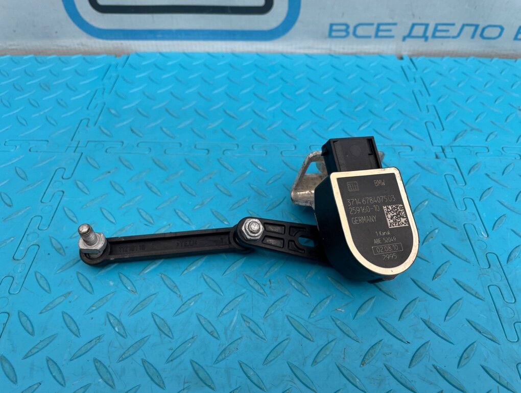 Датчик положения кузова BMW 5-Series 2010 F07 N55B30A 3.0 OEM 37146786798