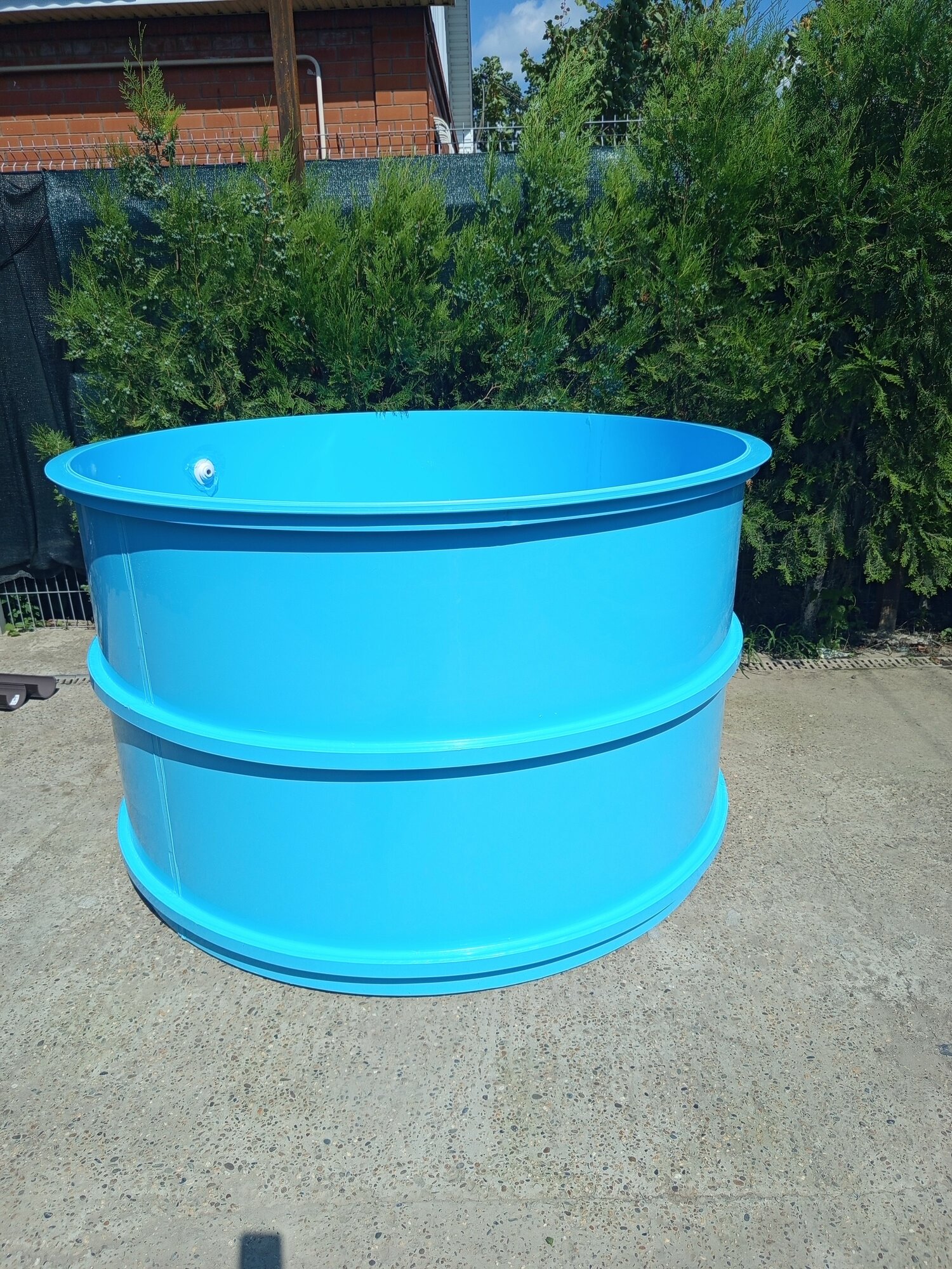 Купель Бочка с лавочкой. Размер 200см-120см Круглая из полипропилена