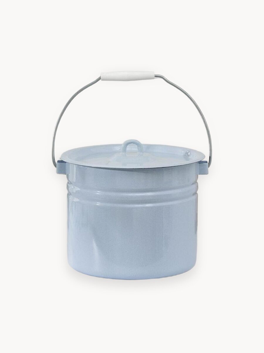 Ведро эмалированное 9 л, цельнотянутое, с крышкой, светло-голубое