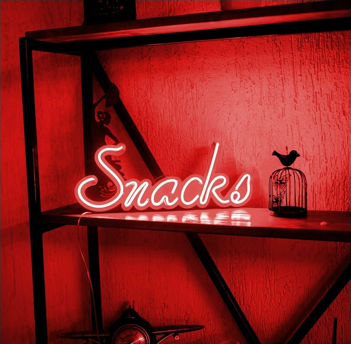 Неоновая вывеска Snacks, 40х15 см, красная