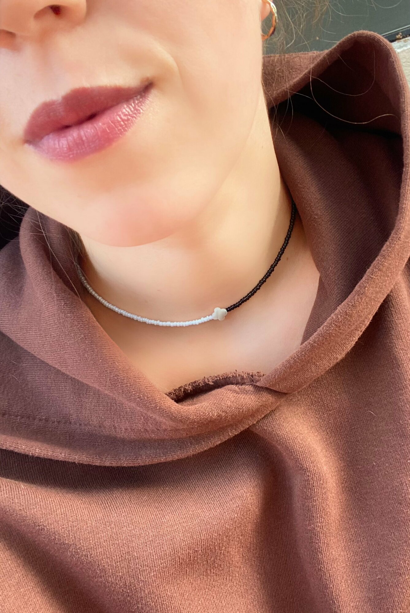 Чокер, перламутр