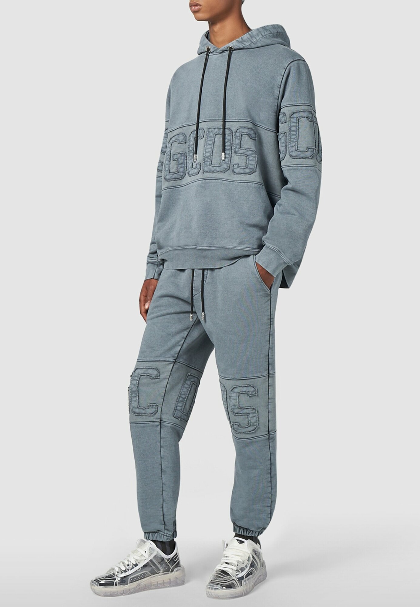 Брюки классические