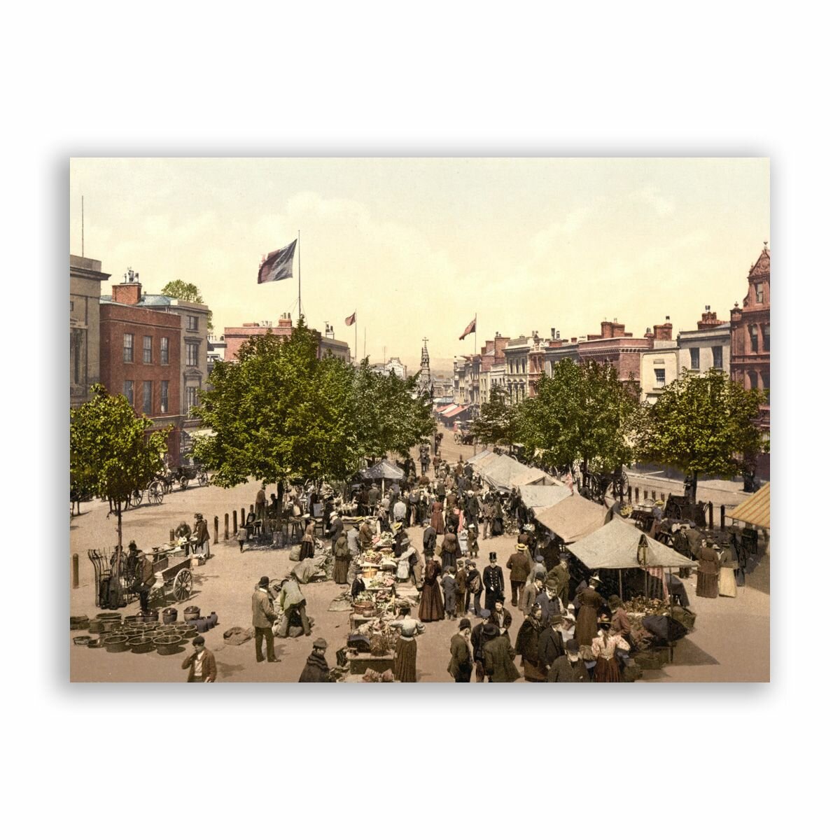 Постер, плакат на бумаге / The parade, Market Day, Taunton, England / Размер 60 x 80 см