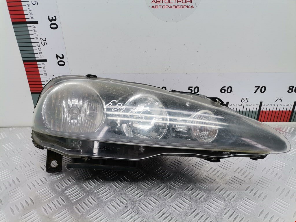 Фара правая Alfa Romeo 147 (937) 89101231DX арт. 2051921
