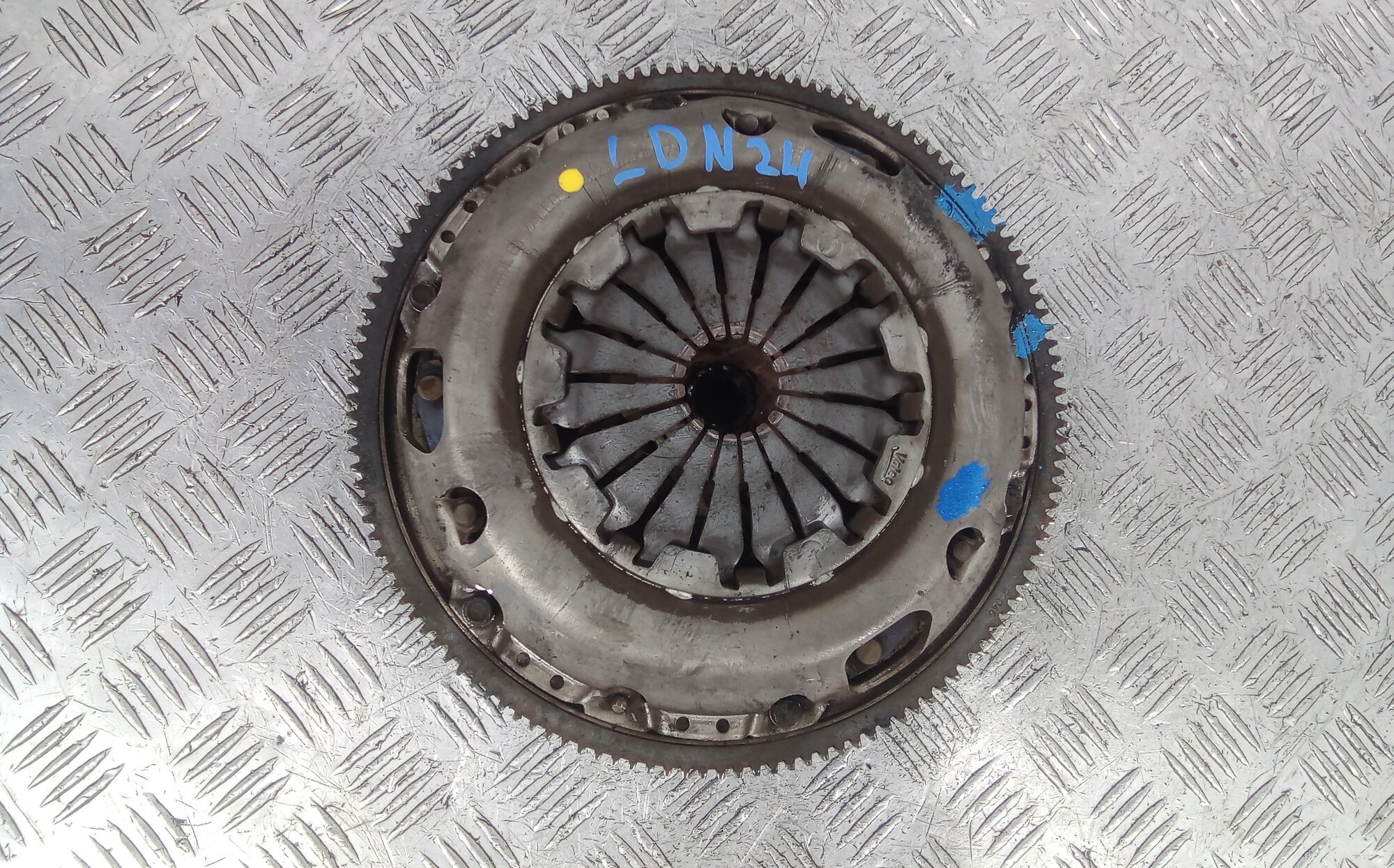 Маховик бензиновый VOLKSWAGEN PASSAT B6