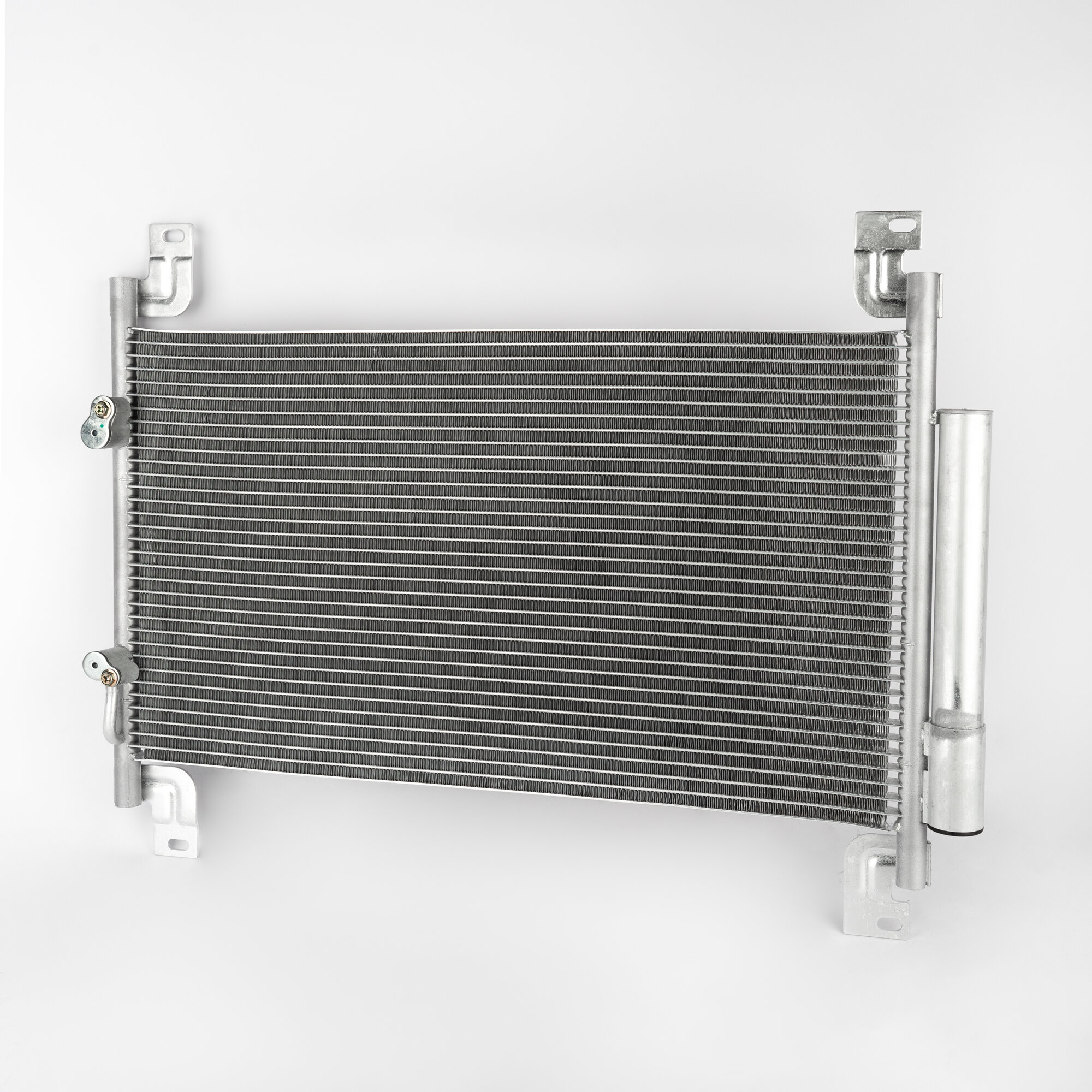 Радиатор кондиционера УАЗ Patriot с ресивером 09.2016- (LUZAR) LRAC 03632