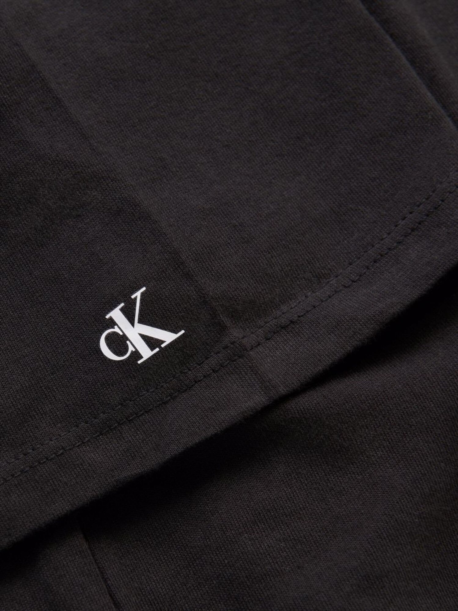 Футболка CALVIN KLEIN, размер 4 года — фото 1