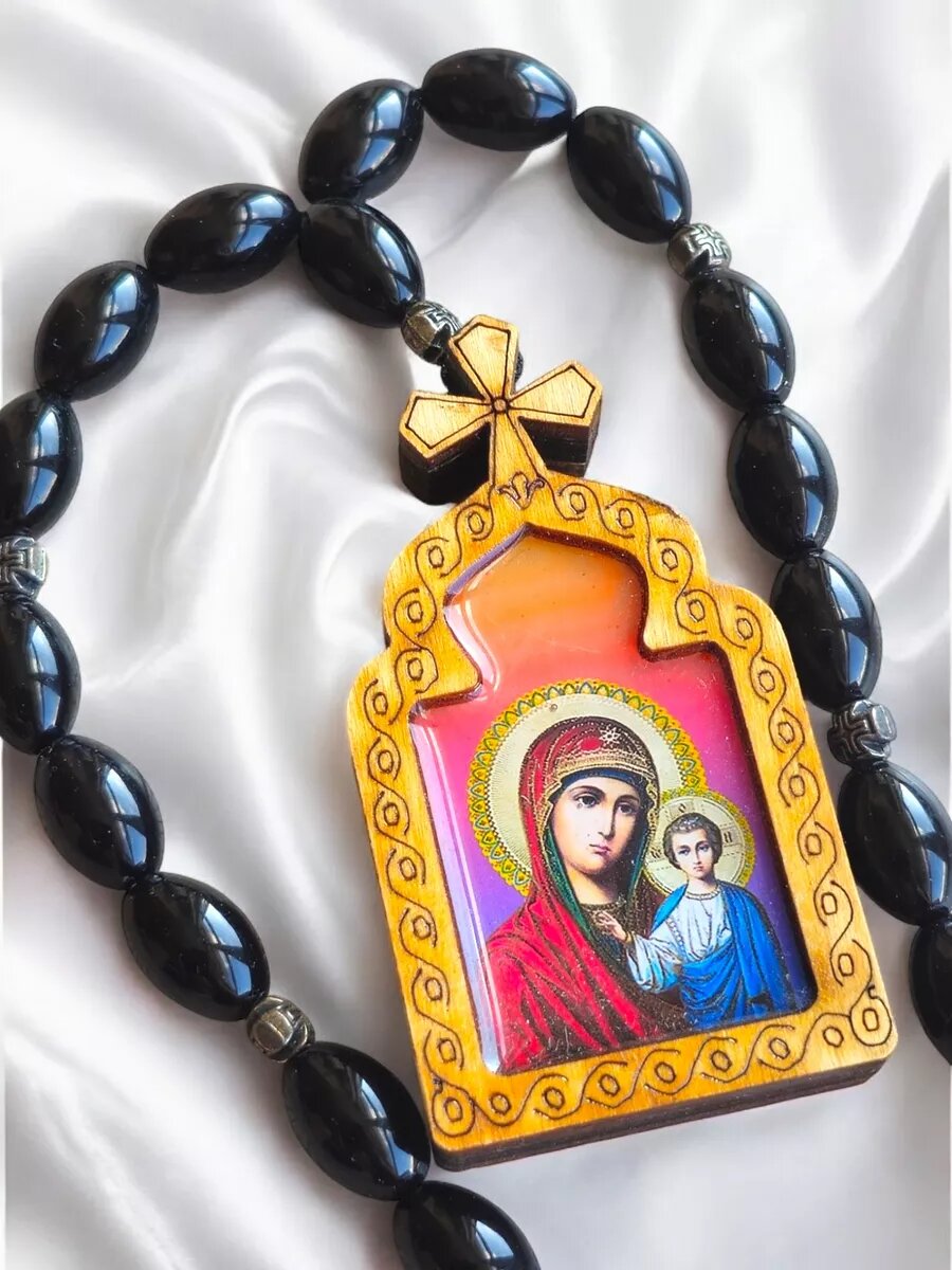 Четки православные медальон Дева Мария в авто