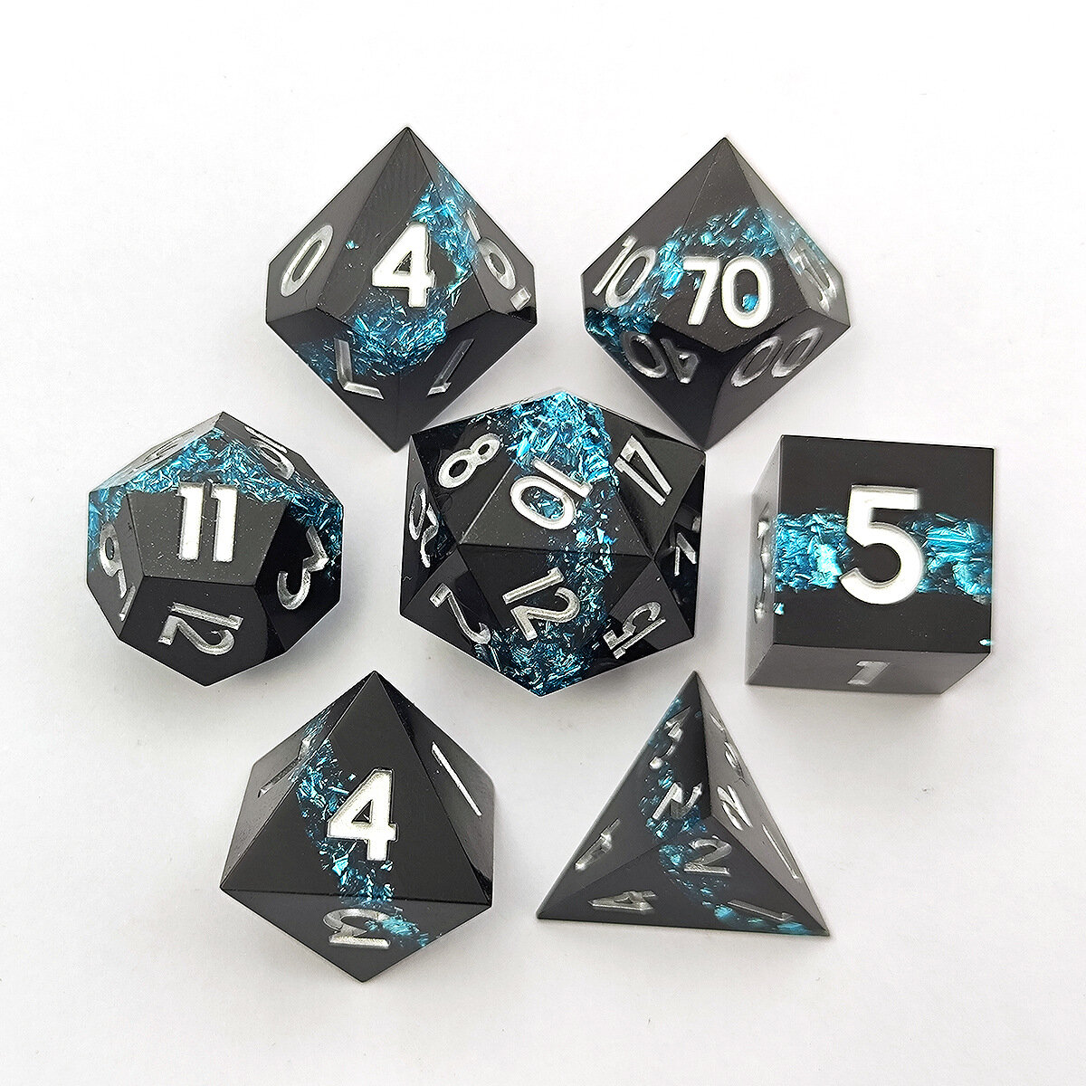 Кубики DND COC Running Group D20, с черной клипсой, синие и серебристые символы