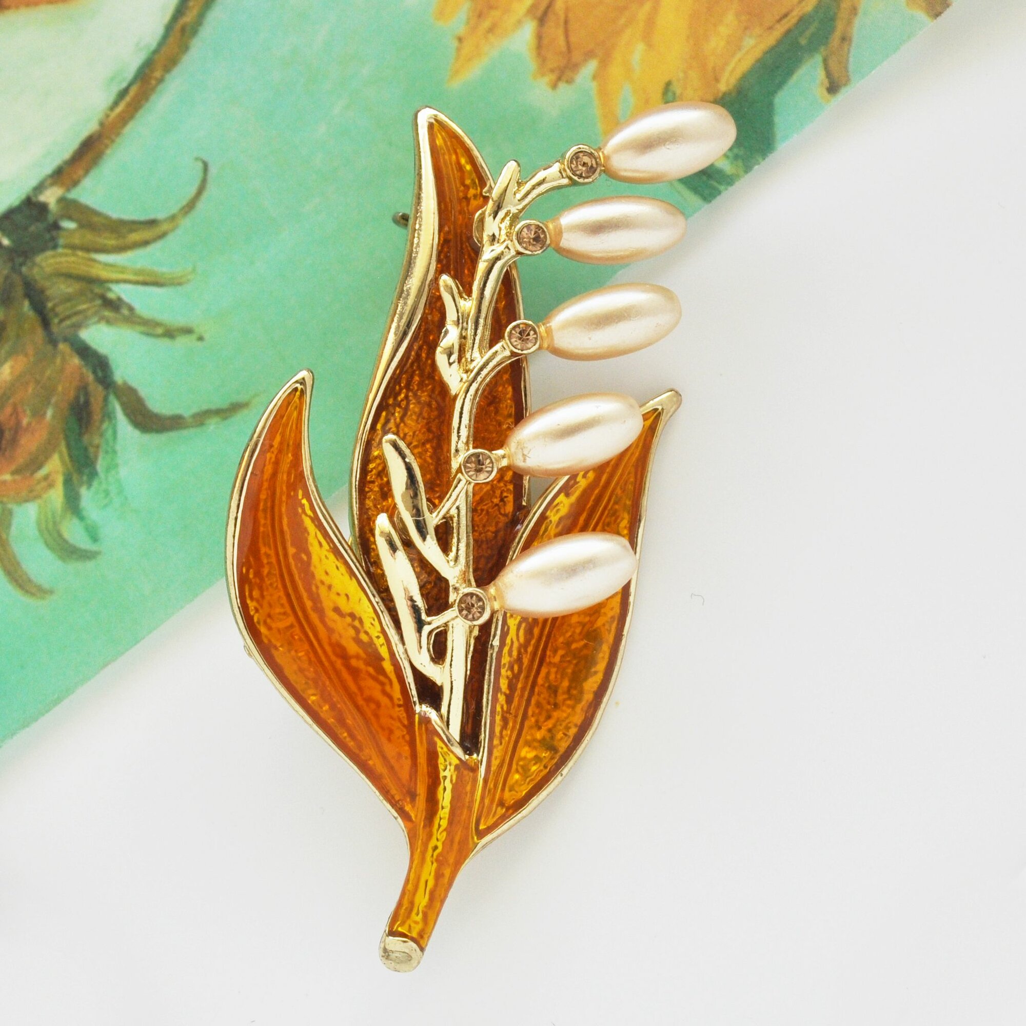 Брошь, жемчуг имитация