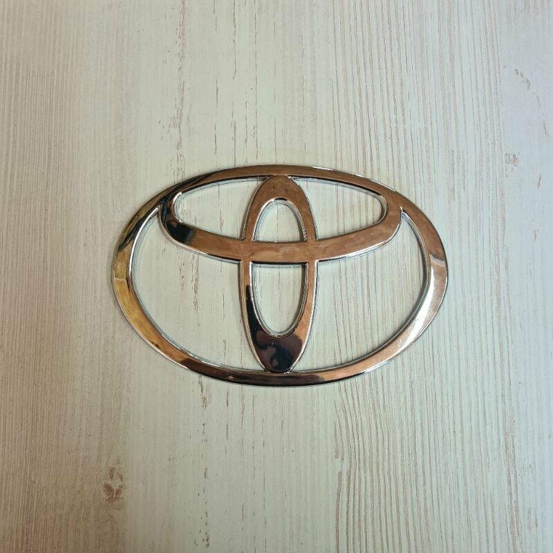 Эмблема TOYOTA / Тойота 18х12 см